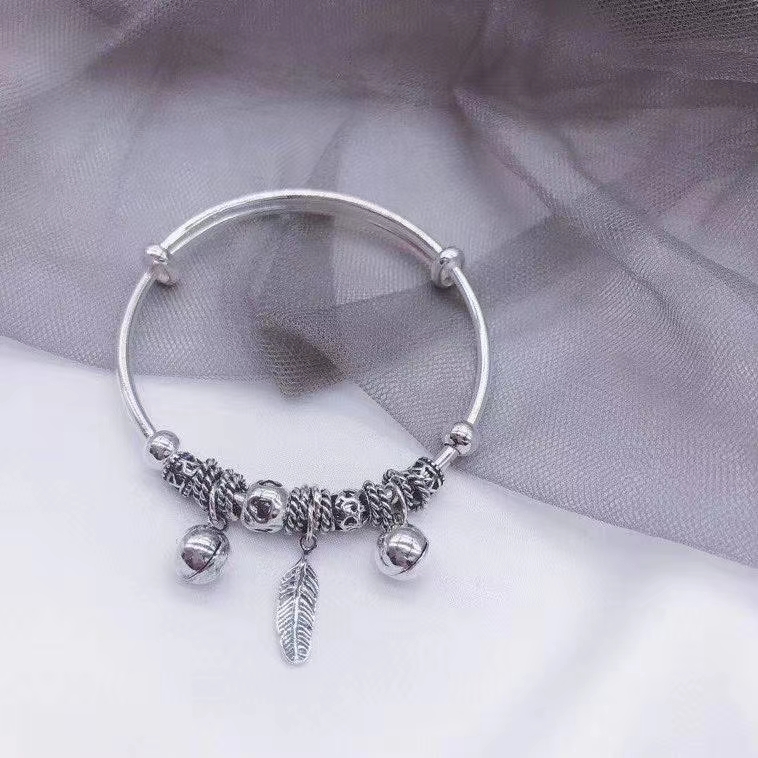 2020 Retro Push-pull Bracelet Bell Will Ring on Luulla